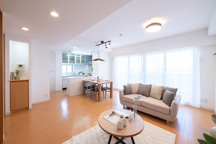 ローレルコート烏森駅前 | FLIEライブラリー